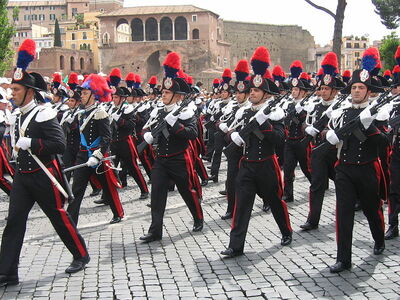 Disegno Macchina Carabinieri Da Colorare